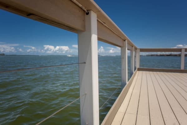 Simple DIY Cable Deck Railing Guide: Create Your Dream Deck